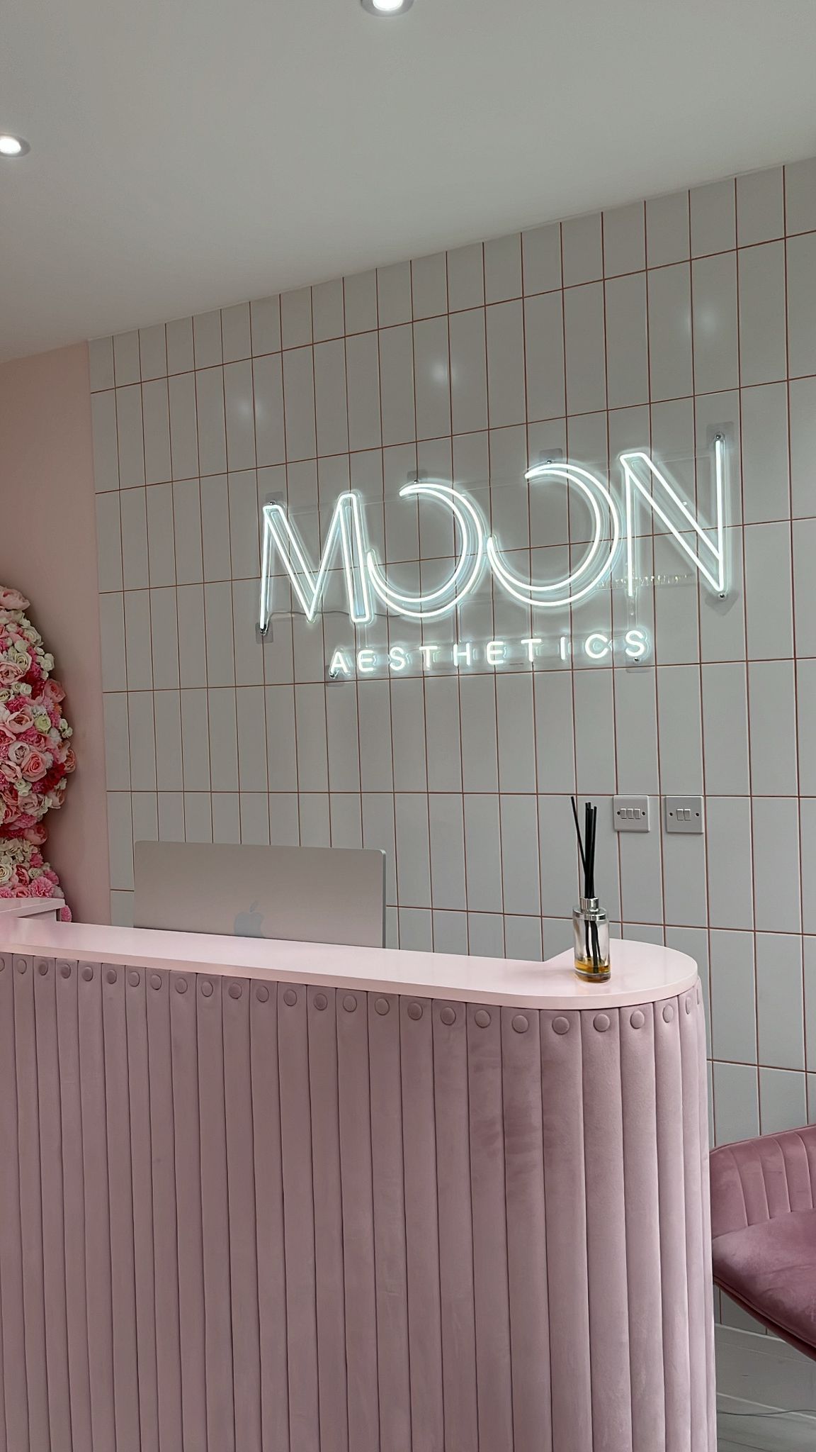 Aesthetics Training Courses in UK - Moon Academy